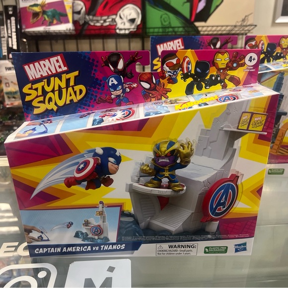 Marvel | Toys | Marvel Stunt Squad Captain America Vs Thanos Playset ...